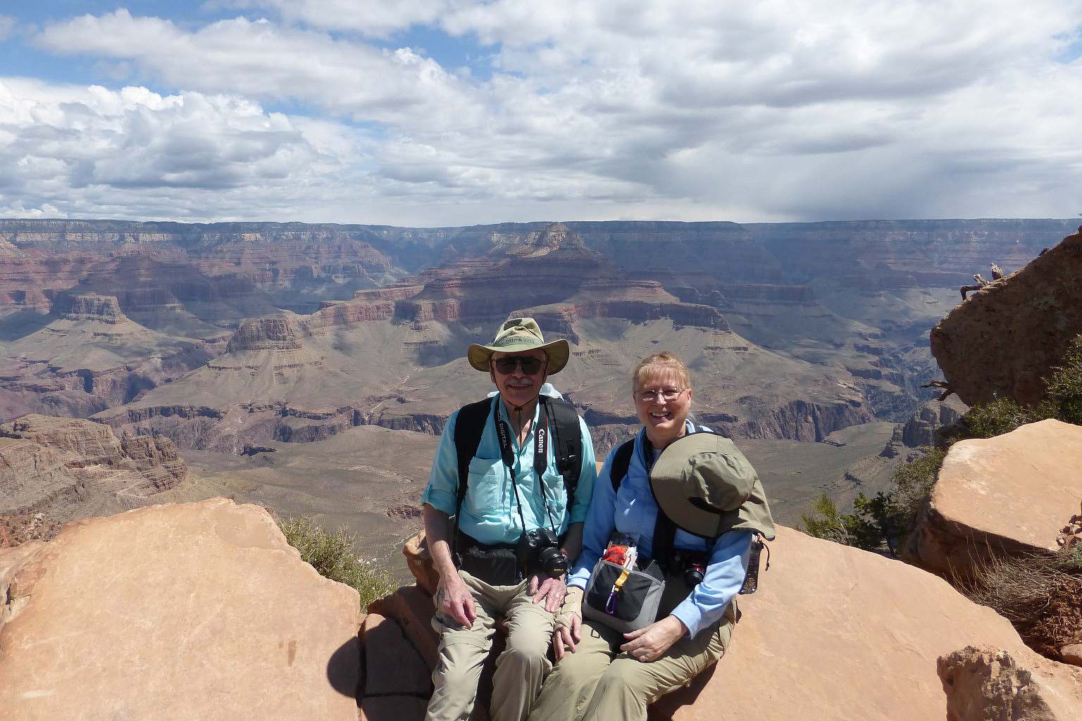 Donor Feature: Bob and Dee Leggett - American Hiking Society
